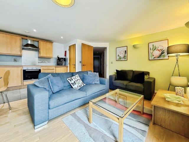 2 bedroom apartment to rent