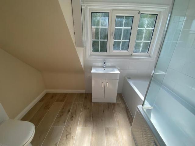 2 bedroom apartment to rent