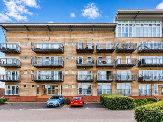 2 bedroom apartment to rent