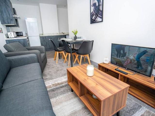 2 bedroom apartment to rent