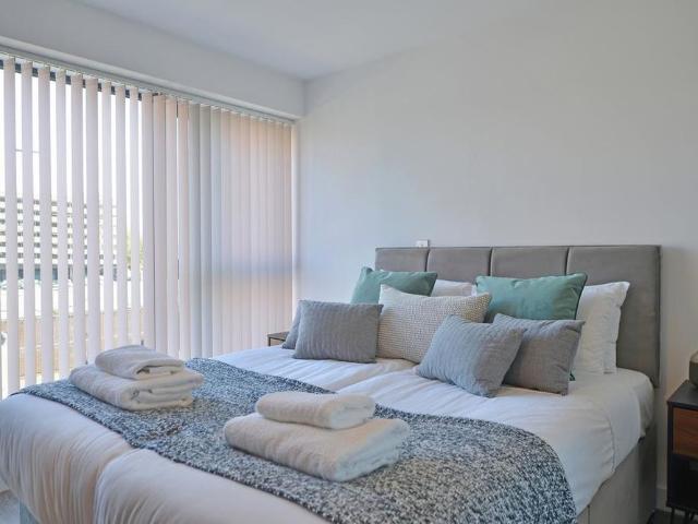 2 bedroom apartment to rent