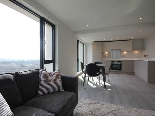 2 bedroom apartment to rent