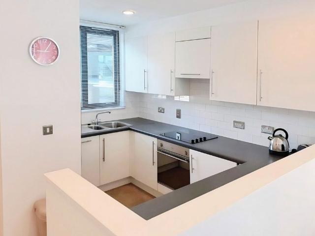 2 bedroom apartment to rent