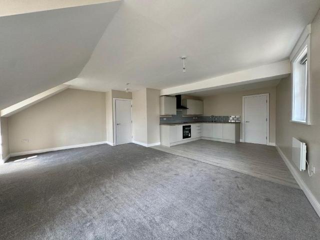 2 bedroom apartment to rent