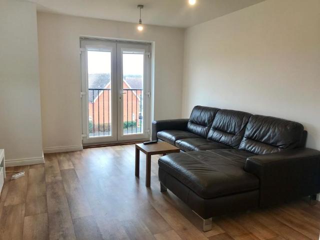 2 bedroom apartment to rent
