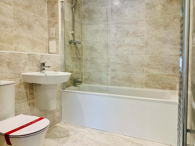 2 bedroom apartment to rent