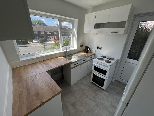2 bedroom apartment to rent