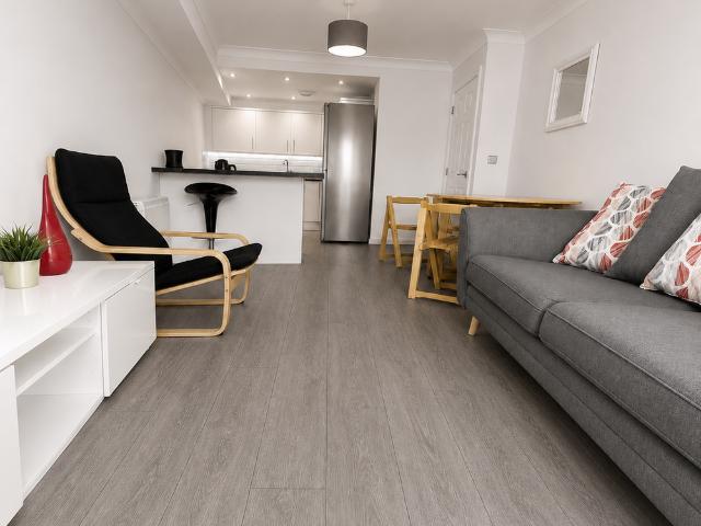 2 bedroom apartment to rent