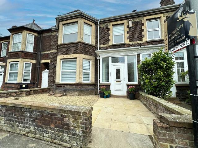2 bedroom apartment to rent