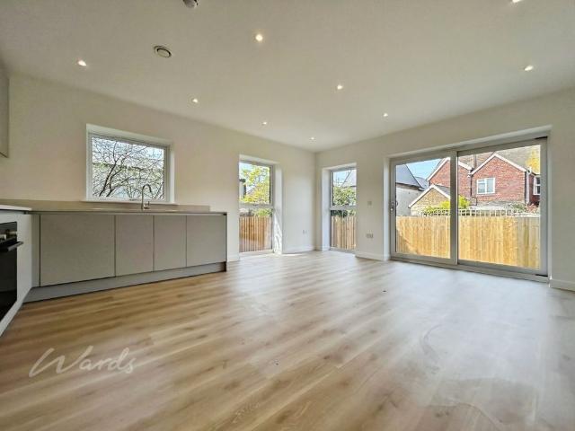 2 bedroom apartment to rent