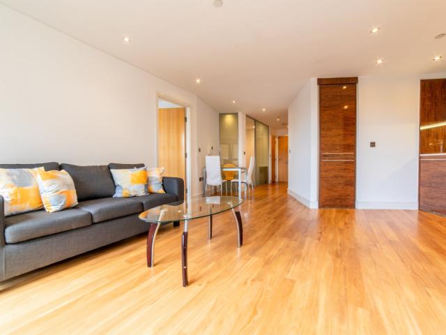 2 bedroom apartment to rent