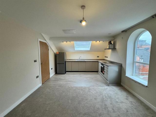 2 bedroom apartment to rent