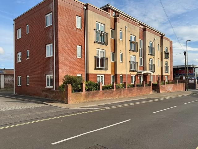 2 bedroom apartment to rent