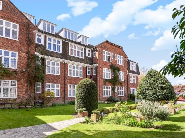 2 bedroom apartment to rent