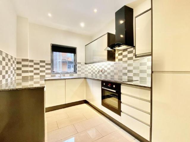 2 bedroom apartment to rent