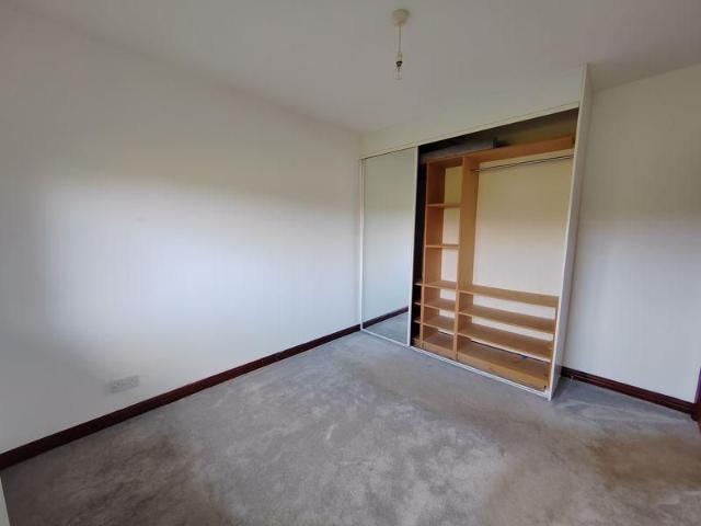2 bedroom apartment to rent