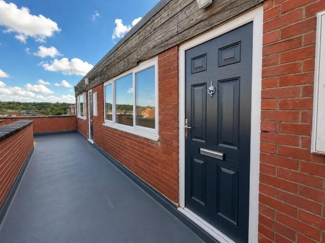 2 bedroom apartment to rent