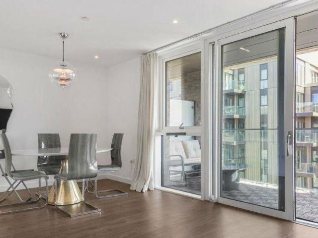2 bedroom apartment to rent