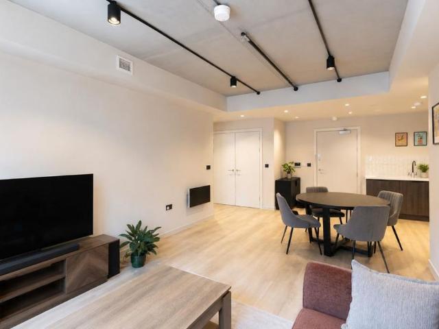 2 bedroom apartment to rent