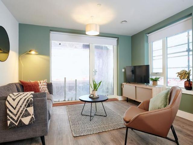 2 bedroom apartment to rent