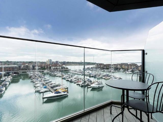 2 bedroom apartment to rent