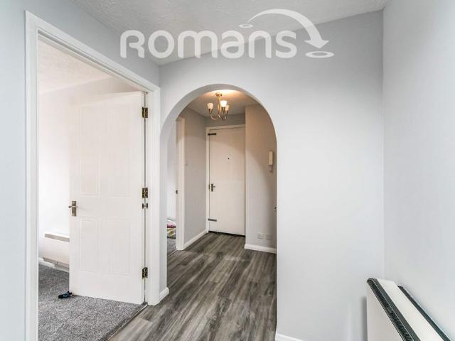 2 bedroom apartment to rent