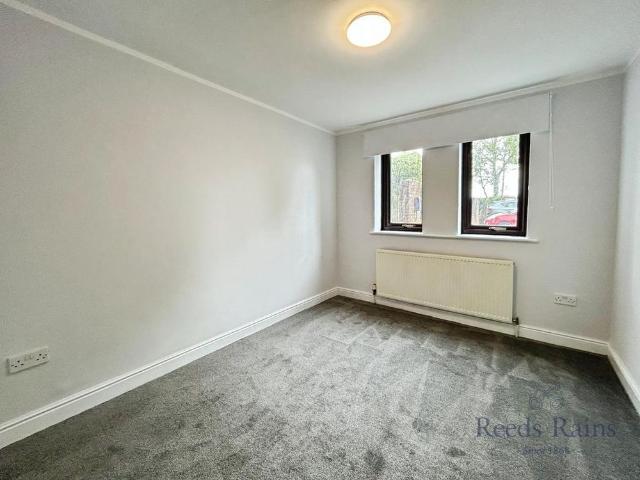 2 bedroom apartment to rent