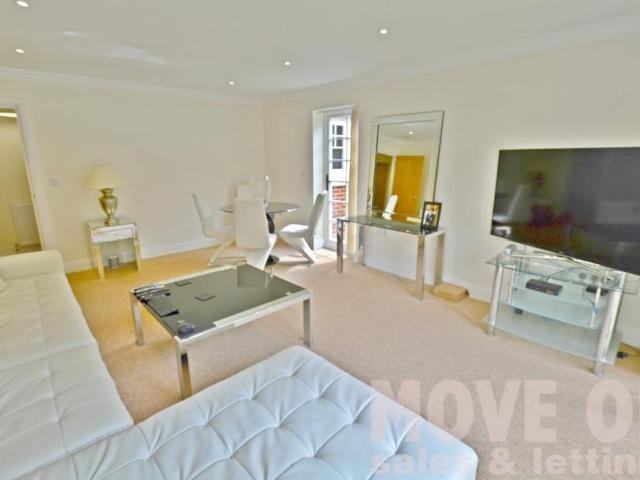 2 bedroom apartment to rent
