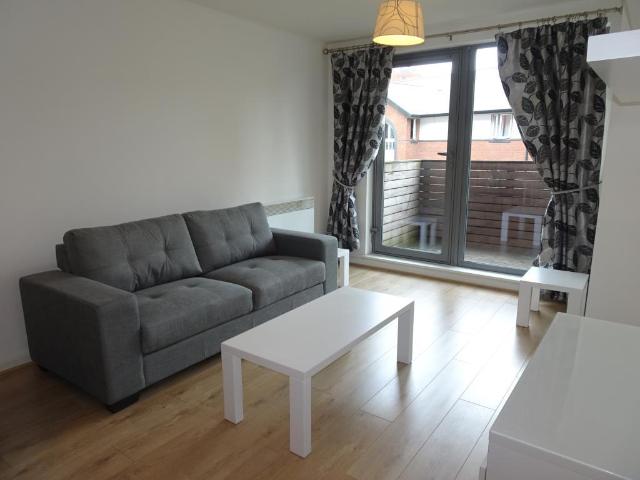 2 bedroom apartment to rent