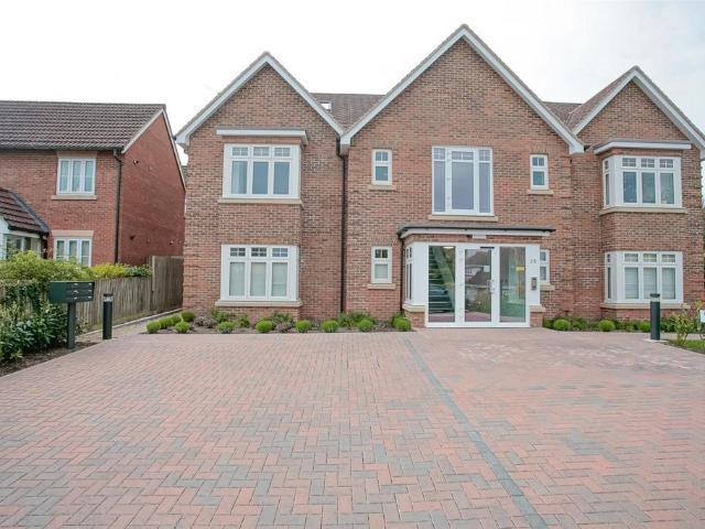 2 bedroom apartment to rent
