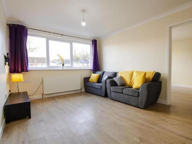 2 bedroom apartment to rent