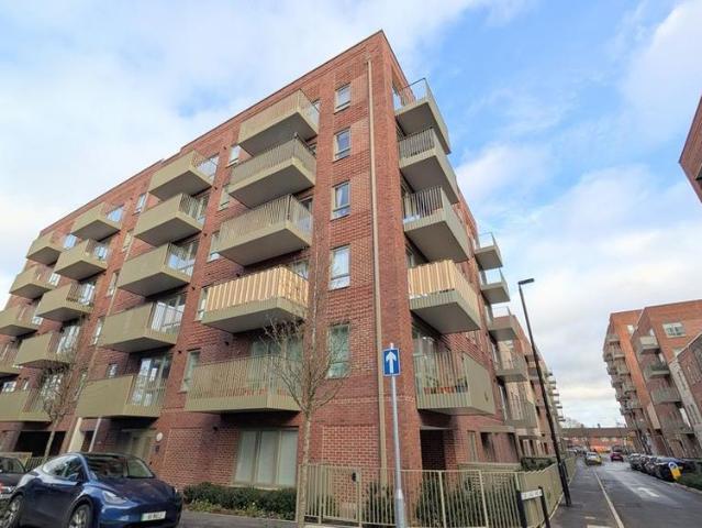 2 bedroom apartment to rent