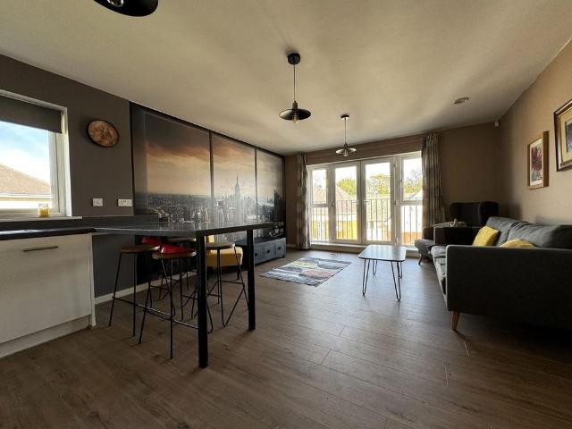 2 bedroom apartment to rent
