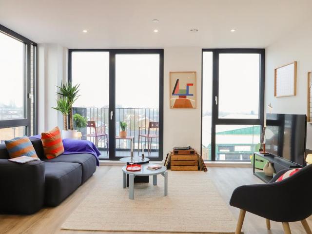 2 bedroom apartment to rent