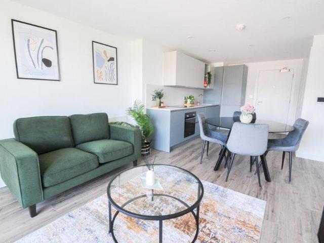 2 bedroom apartment to rent