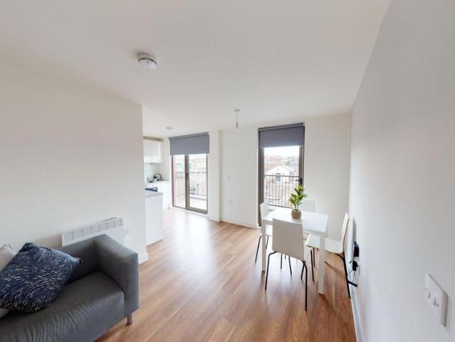 2 bedroom apartment to rent