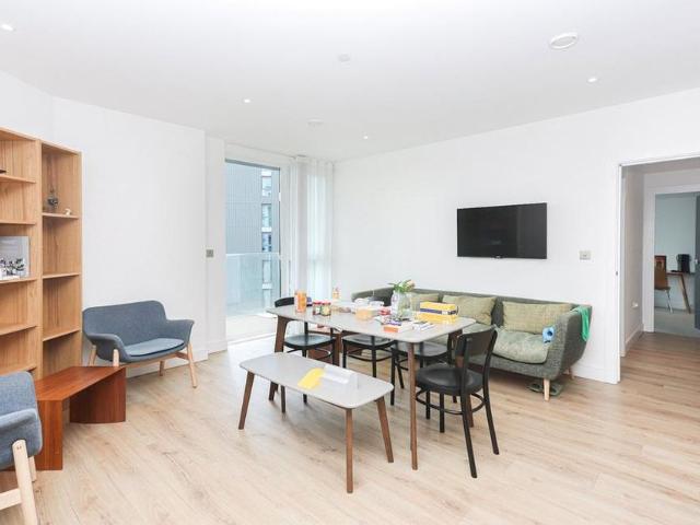 2 bedroom apartment to rent
