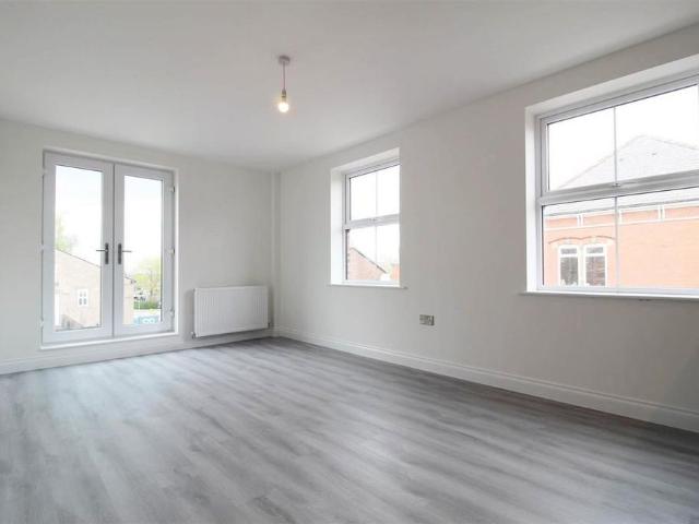 2 bedroom apartment to rent