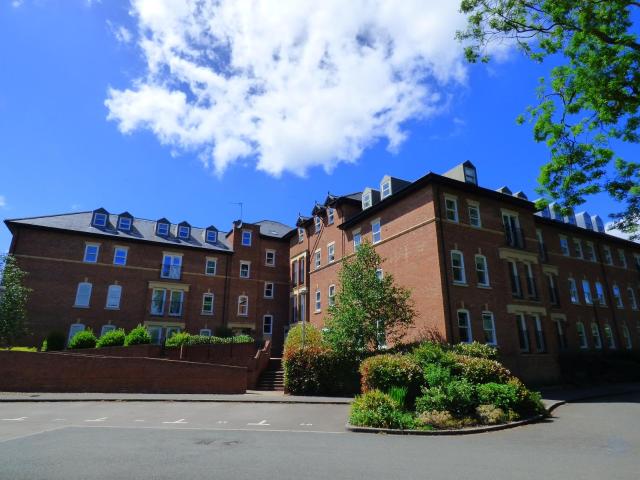 2 bedroom apartment to rent