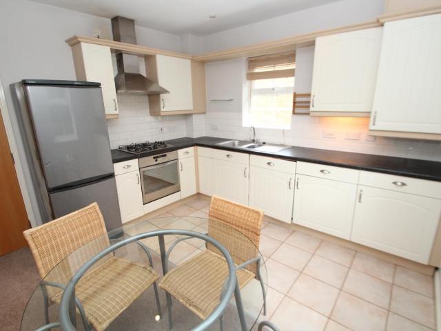 2 bedroom apartment to rent