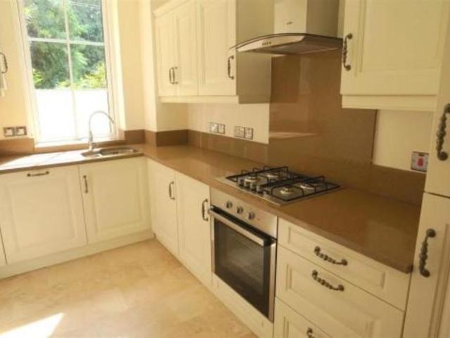 2 bedroom apartment to rent