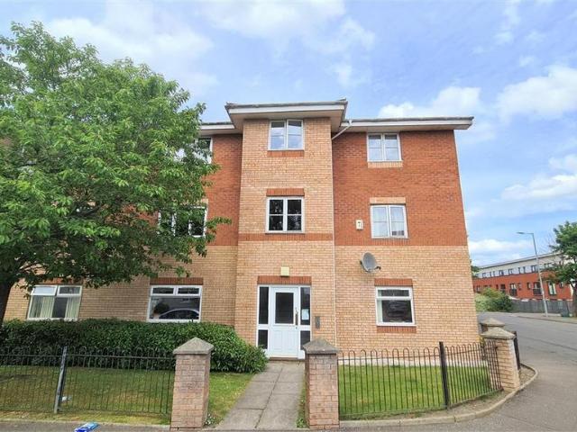 2 bedroom apartment to rent
