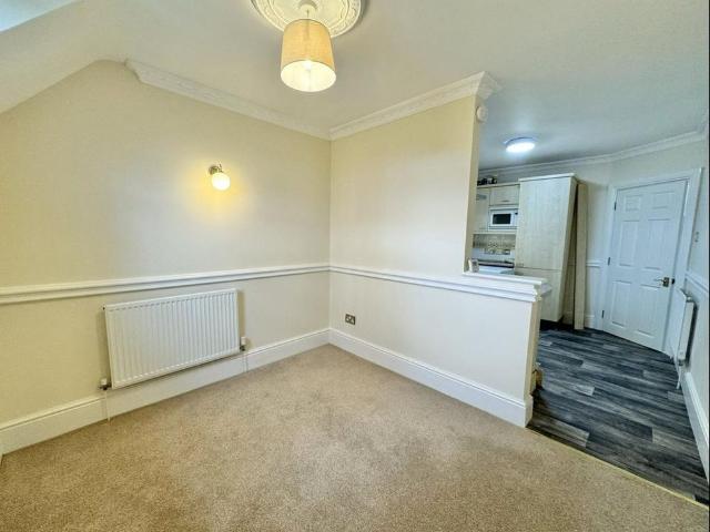 2 bedroom apartment to rent