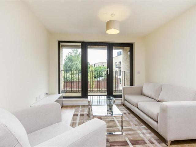 2 bedroom apartment to rent