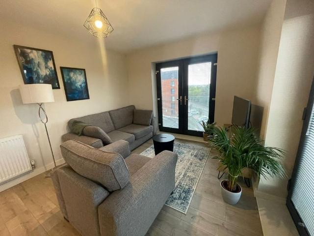 2 bedroom apartment to rent