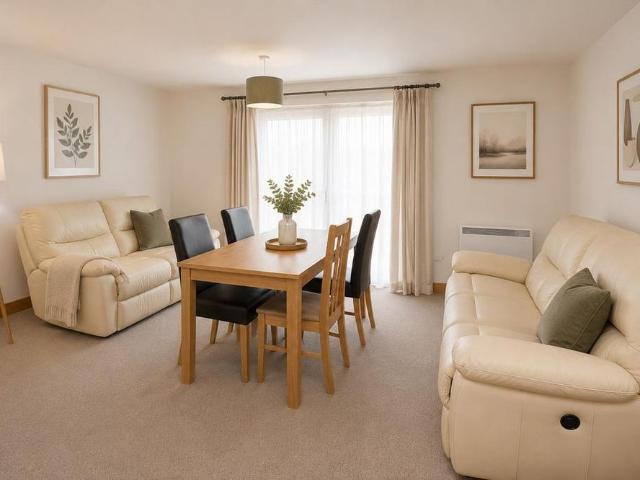 2 bedroom apartment to rent