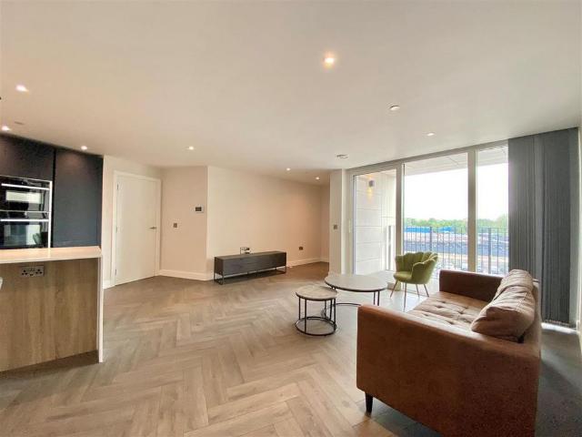 2 bedroom apartment to rent
