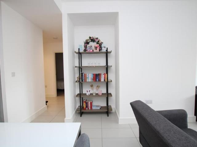 2 bedroom apartment to rent