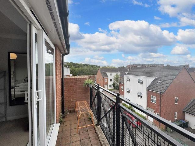 2 bedroom apartment to rent