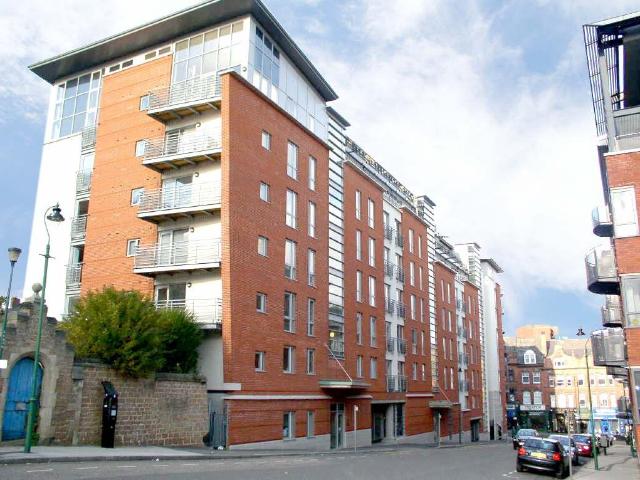 2 bedroom apartment to rent